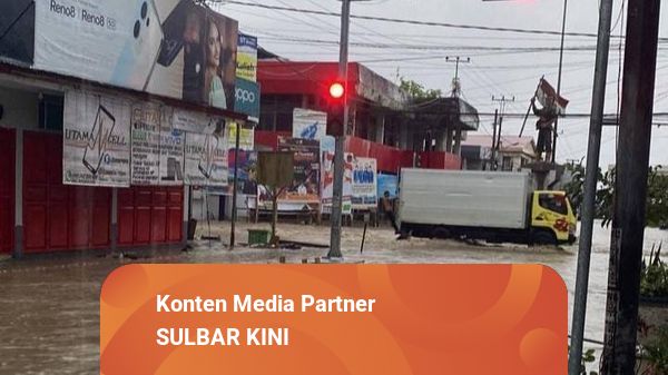 Diguyur Hujan Semalaman, Kota Majene Dikepung Banjir-Longsor di ...